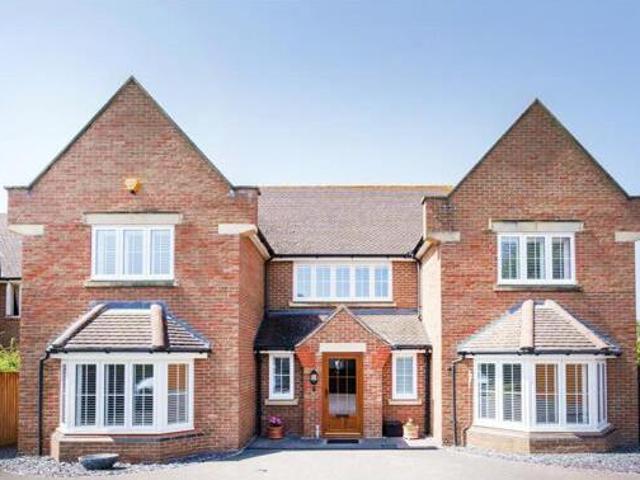 5 Bedroom Detached House For Sale In Shabbington, Aylesbury