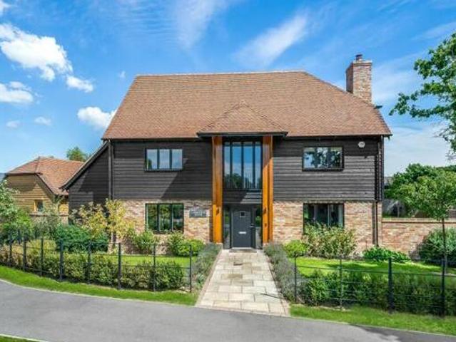 5 Bedroom Detached House For Sale In Shadoxhurst