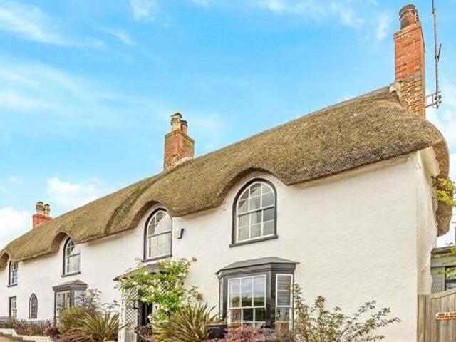 5 Bedroom Detached House For Sale In Shaldon