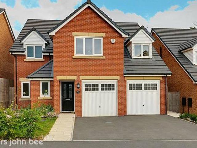 5 bedroom detached house for sale in Shavington Crewe CW2