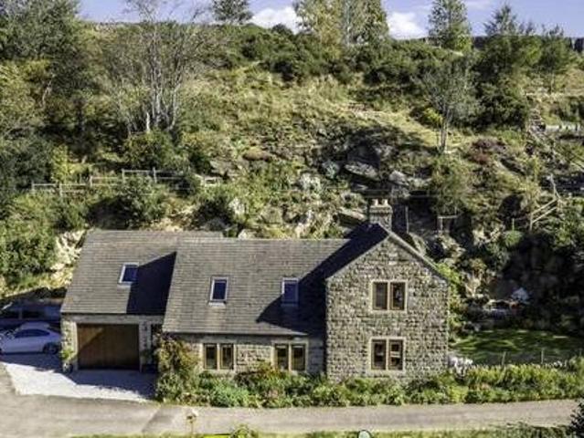 5 bedroom detached house for sale in Sheffield Road Hathersage Hope Valley S32
