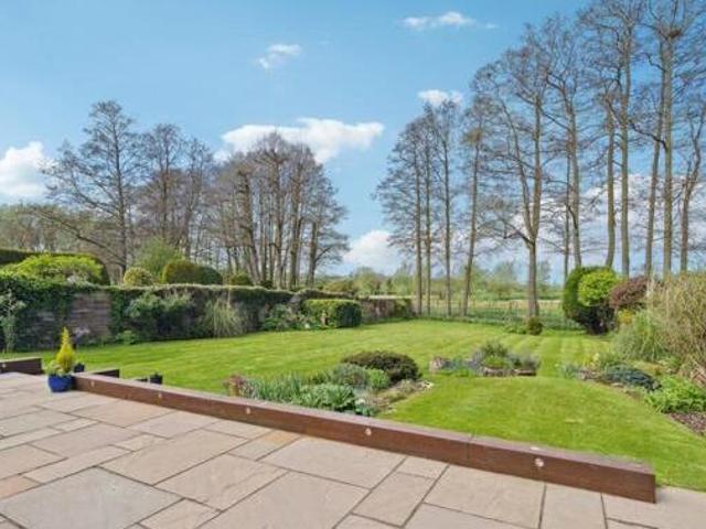 5 Bedroom Detached House For Sale In Shefford