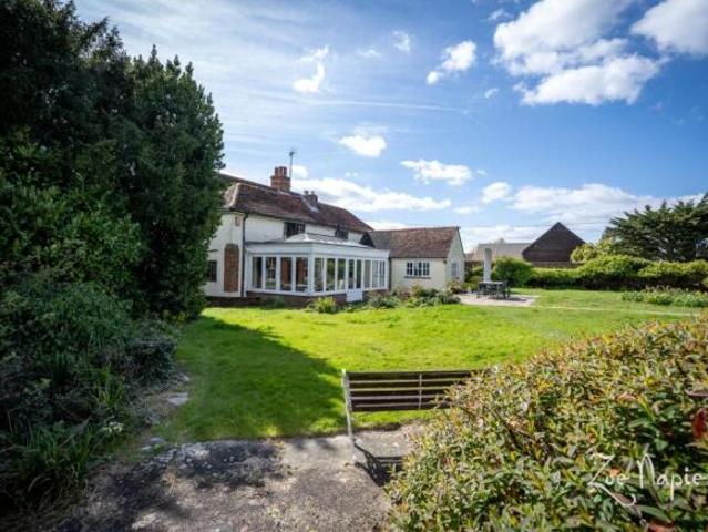 5 bedroom detached house for sale in Shenfield, CM15