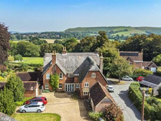5 Bedroom Detached House For Sale In Shillingstone