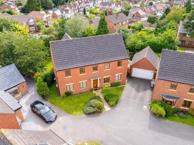 5 Bedroom Detached House For Sale In Shirley