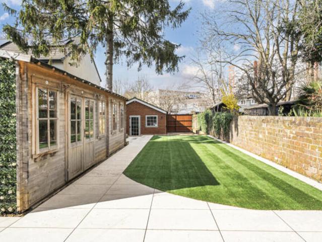 5 bedroom detached house for sale in Shirley Avenue, Southampton, SO15