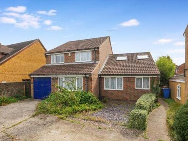 5 Bedroom Detached House For Sale In Sittingbourne