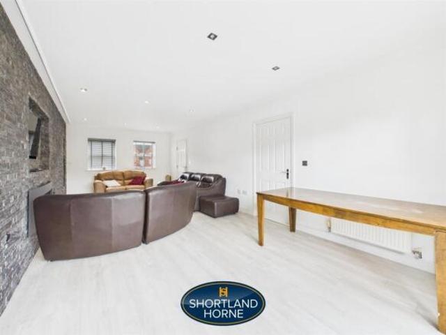 5 bedroom detached house for sale in Sixpence Close, Westwood Heath, Coventry, CV4