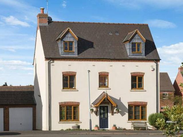5 bedroom detached house for sale in Signal Road ShipstononStour CV36