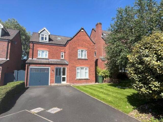 5 bedroom detached house for sale in Silver Birch Close, Lostock, BL6