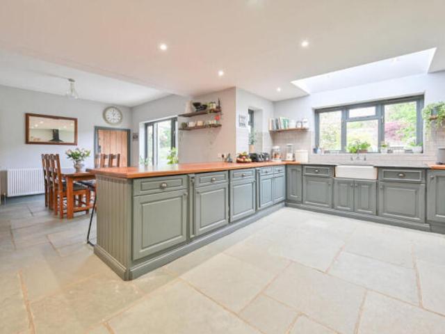 5 bedroom detached house for sale in Silverdale Road, Bushey, WD23