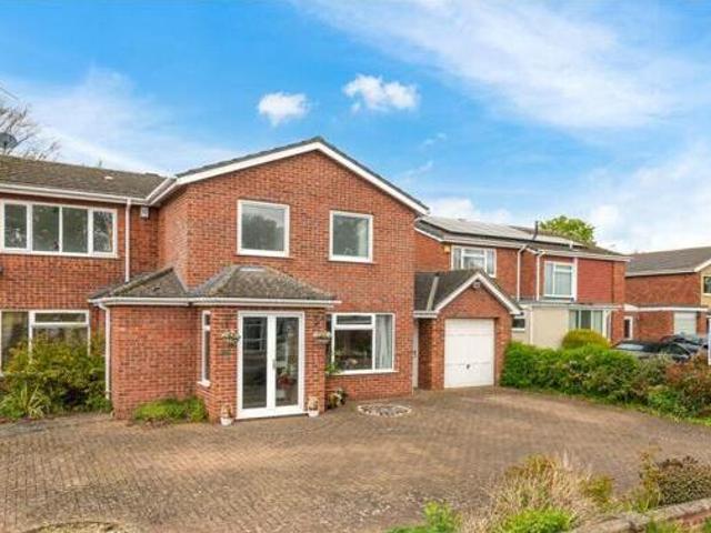 5 Bedroom Detached House For Sale In Sleaford, Lincolnshire