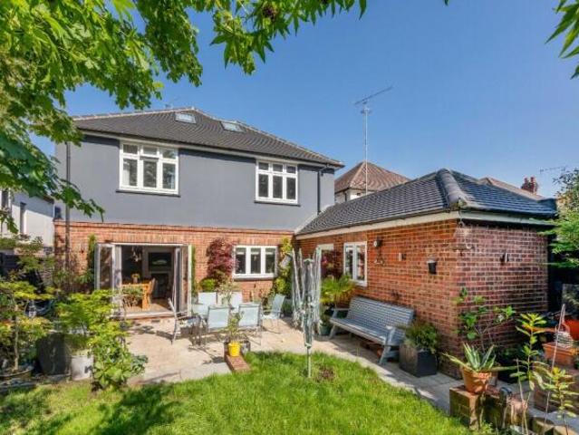 5 bedroom detached house for sale in Spring Lane, Cippenham, SL1