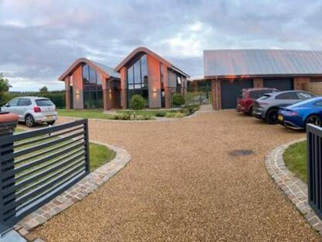 5 Bedroom Detached House For Sale In Studham