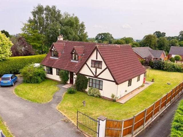 5 Bedroom Detached House For Sale In St Martins