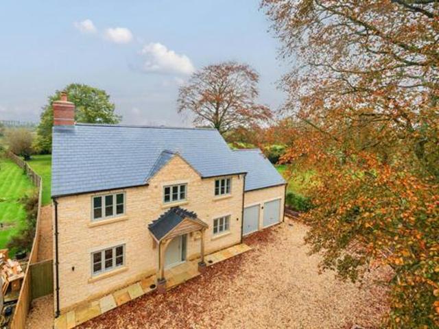 5 Bedroom Detached House For Sale In Standlake