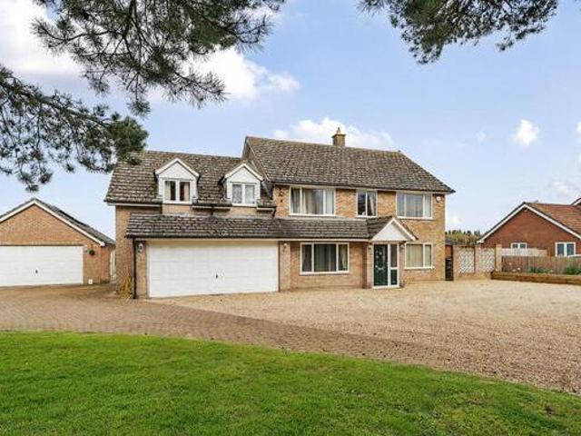 5 Bedroom Detached House For Sale In Stanstead