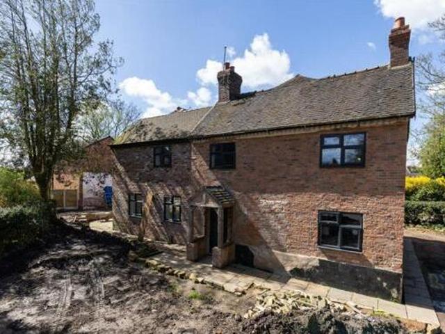 5 Bedroom Detached House For Sale In Stapeley