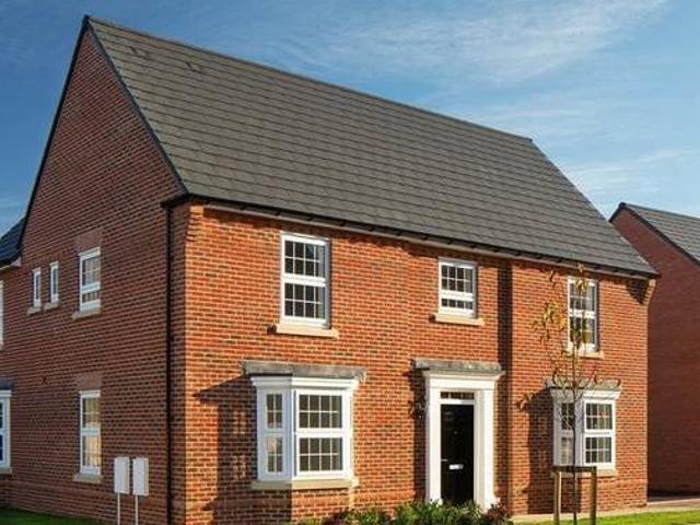 5 bedroom detached house for sale in Station Road Grove OX12 OX12