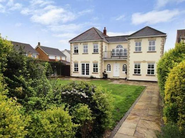 5 Bedroom Detached House For Sale In Stock