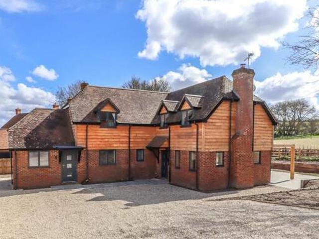 5 Bedroom Detached House For Sale In Stockbridge, Hampshire