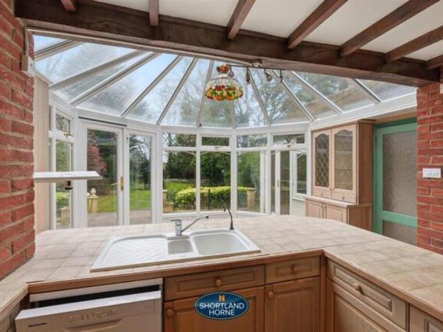 5 bedroom detached house for sale in Stoneleigh Road, Gibbet Hill, Coventry, CV4
