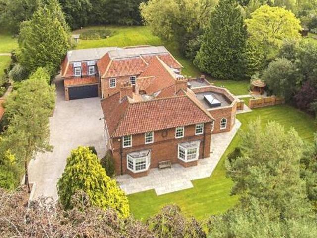 5 Bedroom Detached House For Sale In Strensall, York