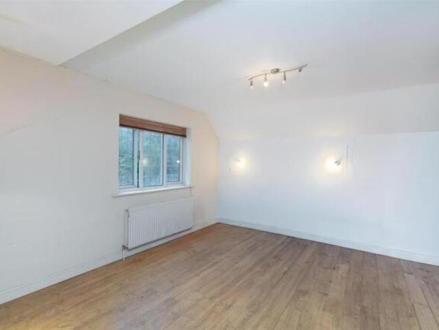5 bedroom detached house for sale in Superb renovation opportunity on Northgate Lane, Linton, LS22