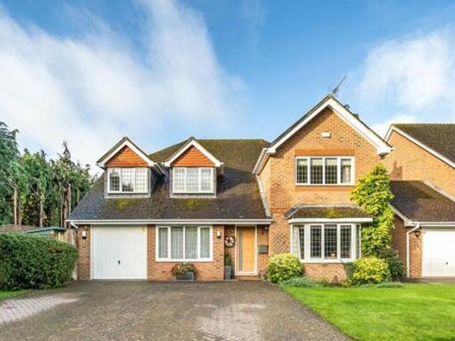 5 Bedroom Detached House For Sale In Surrey