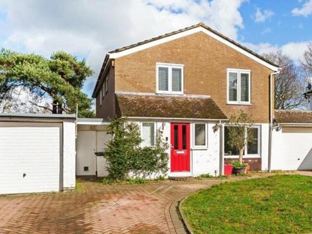 5 Bedroom Detached House For Sale In Surrey