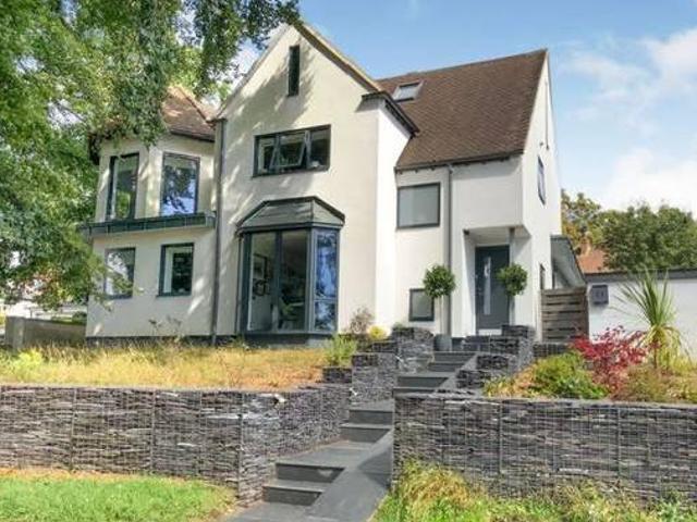 5 bedroom detached house for sale in Surrenden Crescent Brighton BN1 BN1