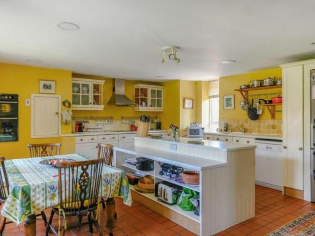 5 bedroom detached house for sale in Swain Road, St. Michaels, TN30