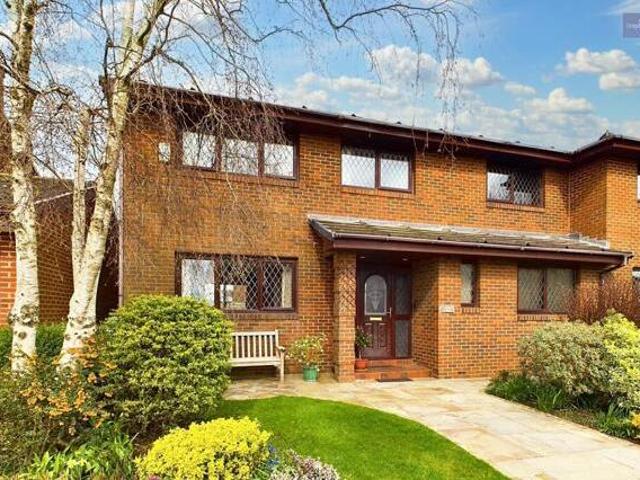 5 Bedroom Detached House For Sale In Poulton le fylde