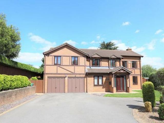5 Bedroom Detached House For Sale In Pontyclun, Rhondda Cynon Taff