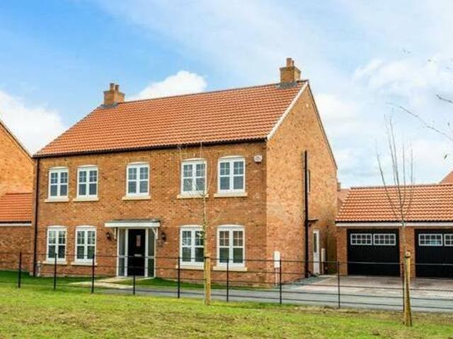 5 bedroom detached house for sale in Porter Avenue Fulford York YO19