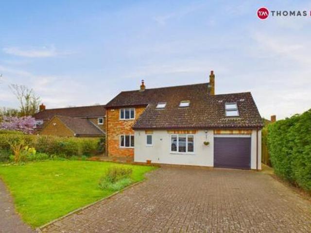 5 Bedroom Detached House For Sale In Papworth Everard, Cambridgeshire