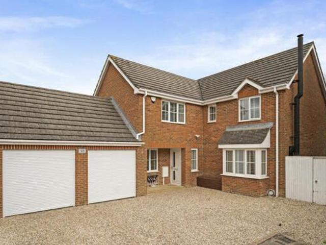 5 Bedroom Detached House For Sale In Park Farm