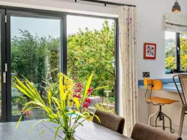 5 bedroom detached house for sale in Pashley Road, Eastbourne, East Sussex, BN20