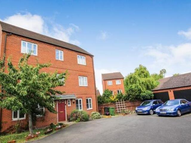 5 Bedroom Detached House For Sale In Peterborough