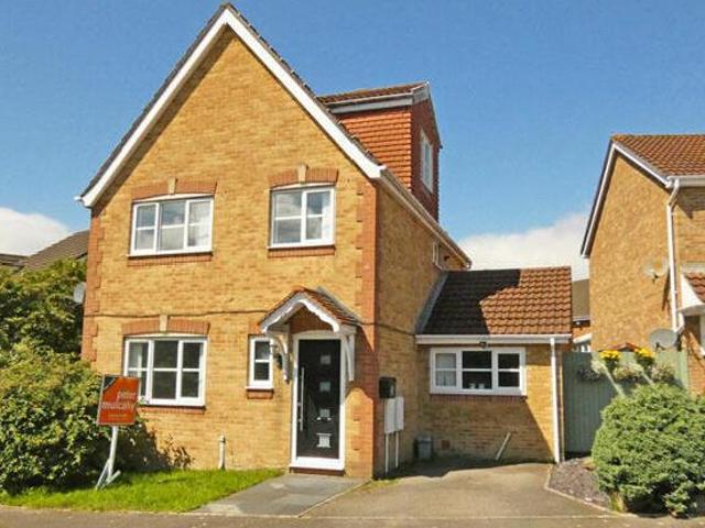 5 Bedroom Detached House For Sale In Pen pedair heol, Hengoed