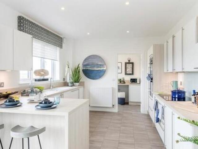 5 Bedroom Detached House For Sale In Penicuik