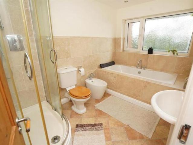 5 bedroom detached house for sale in Pennine Rd, Horwich, Bolton, BL6
