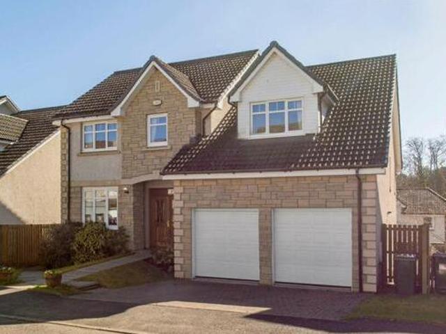 5 Bedroom Detached House For Sale In Perth