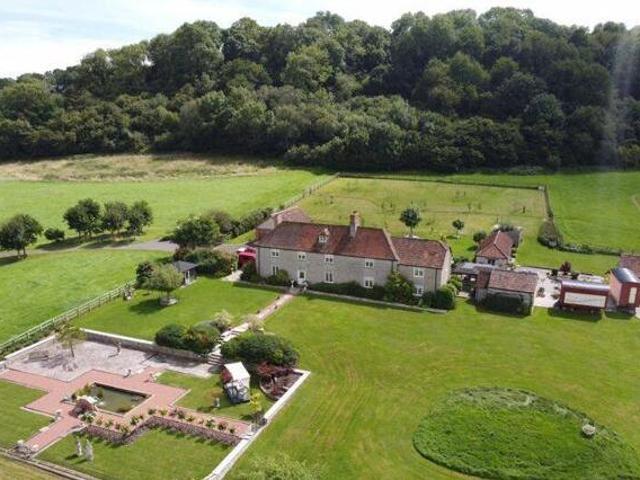 5 Bedroom Detached House For Sale In Pitney