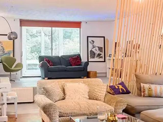5 Bedroom Detached House For Sale In Plantation Road, Hill Bro.