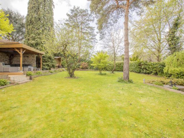 5 bedroom detached house for sale in Platt Common, Kent, TN15