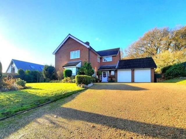 5 Bedroom Detached House For Sale In Playford