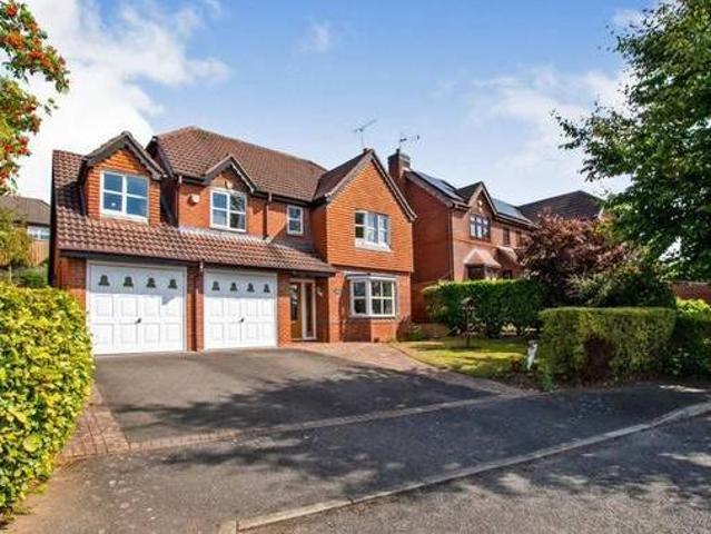 5 bedroom detached house for sale in Premier Avenue Ashbourne DE6