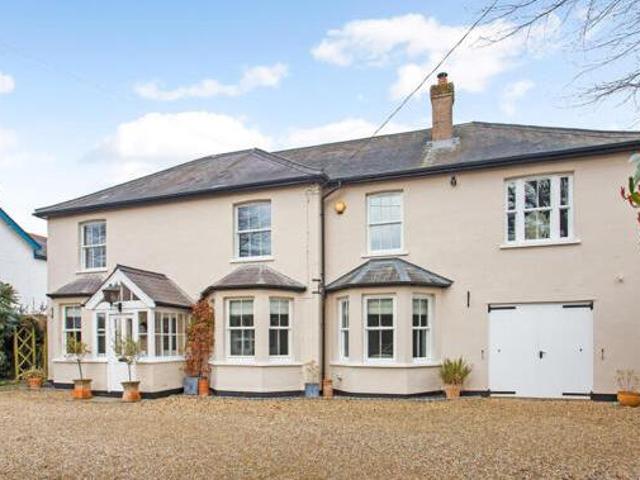 5 Bedroom Detached House For Sale In Prestwood
