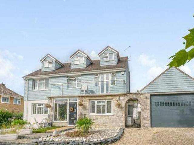 5 Bedroom Detached House For Sale In Preston